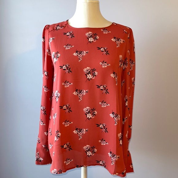 LOFT | Tops | New Loft Blouse Beautiful Floral Print | Poshmark